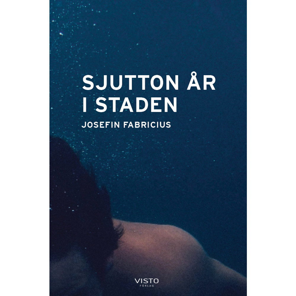 Köp Sjutton år i staden (häftad) online | buyersclub.se