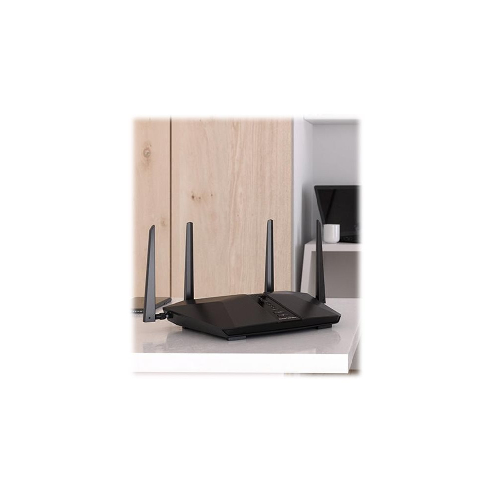 NETGEAR Nighthawk RAX30 - trådlös router - Wi-Fi 6 - skrivbo...